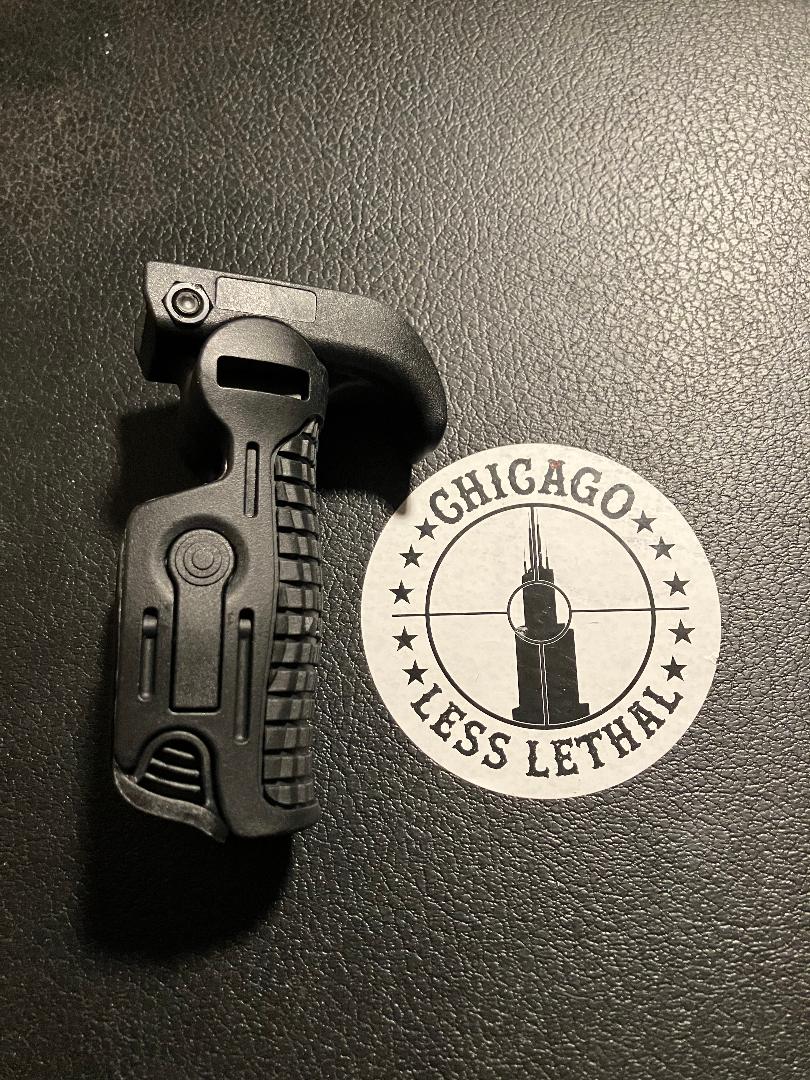 CLL DEFENSE ADJUSTABLE GRIP | Chicago Less Lethal